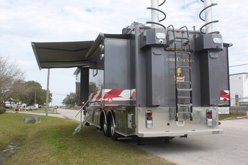 Postes de commandement Frontline | Thibault et associés