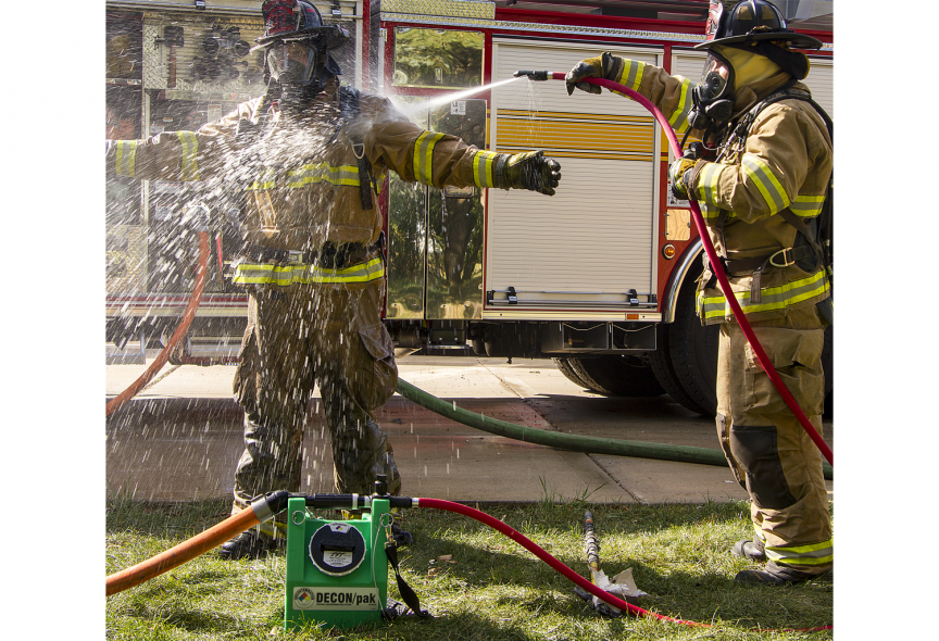 DECON/pak système de décontamination portatif
